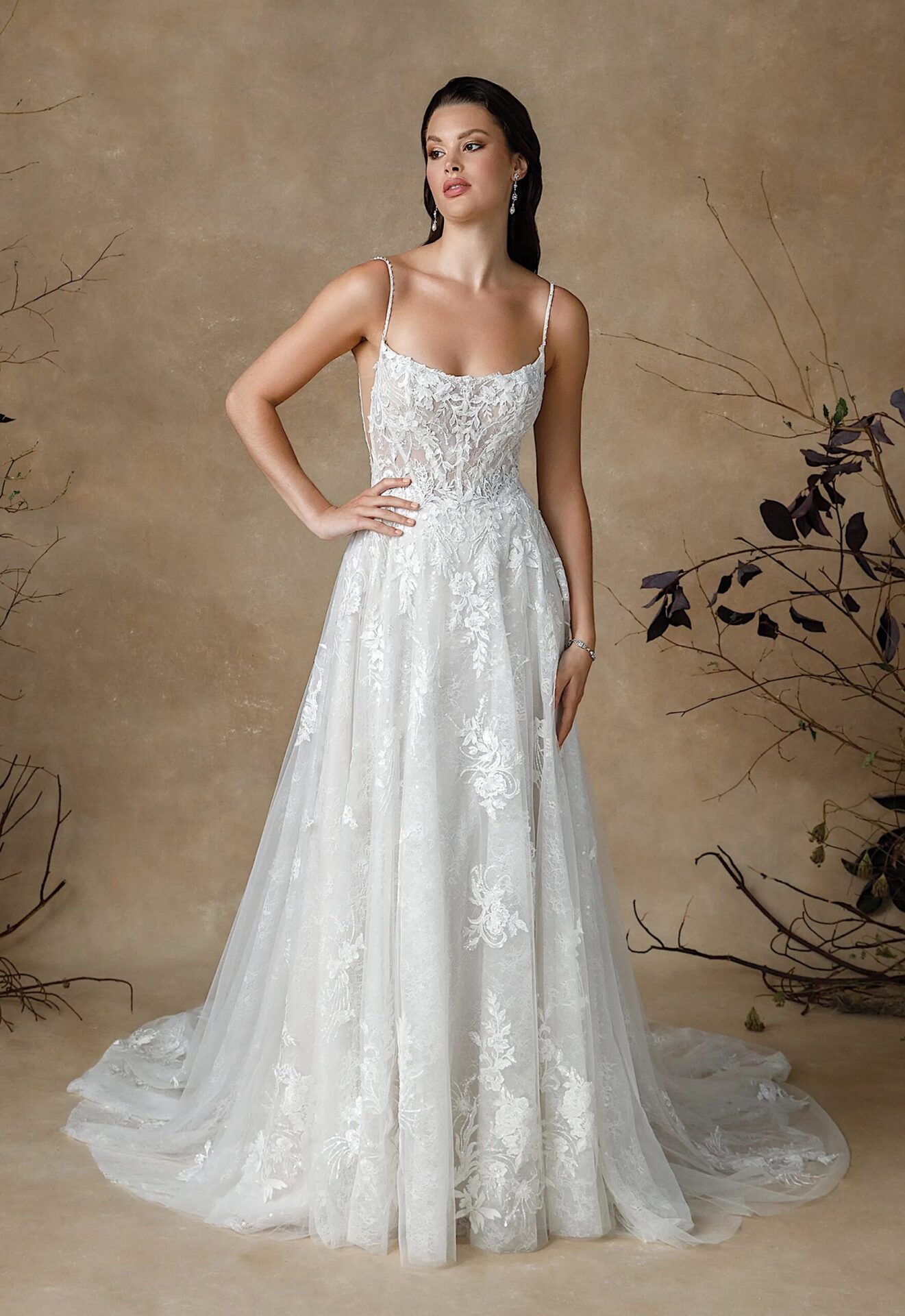 B224204 - Diva Bridal Boutique