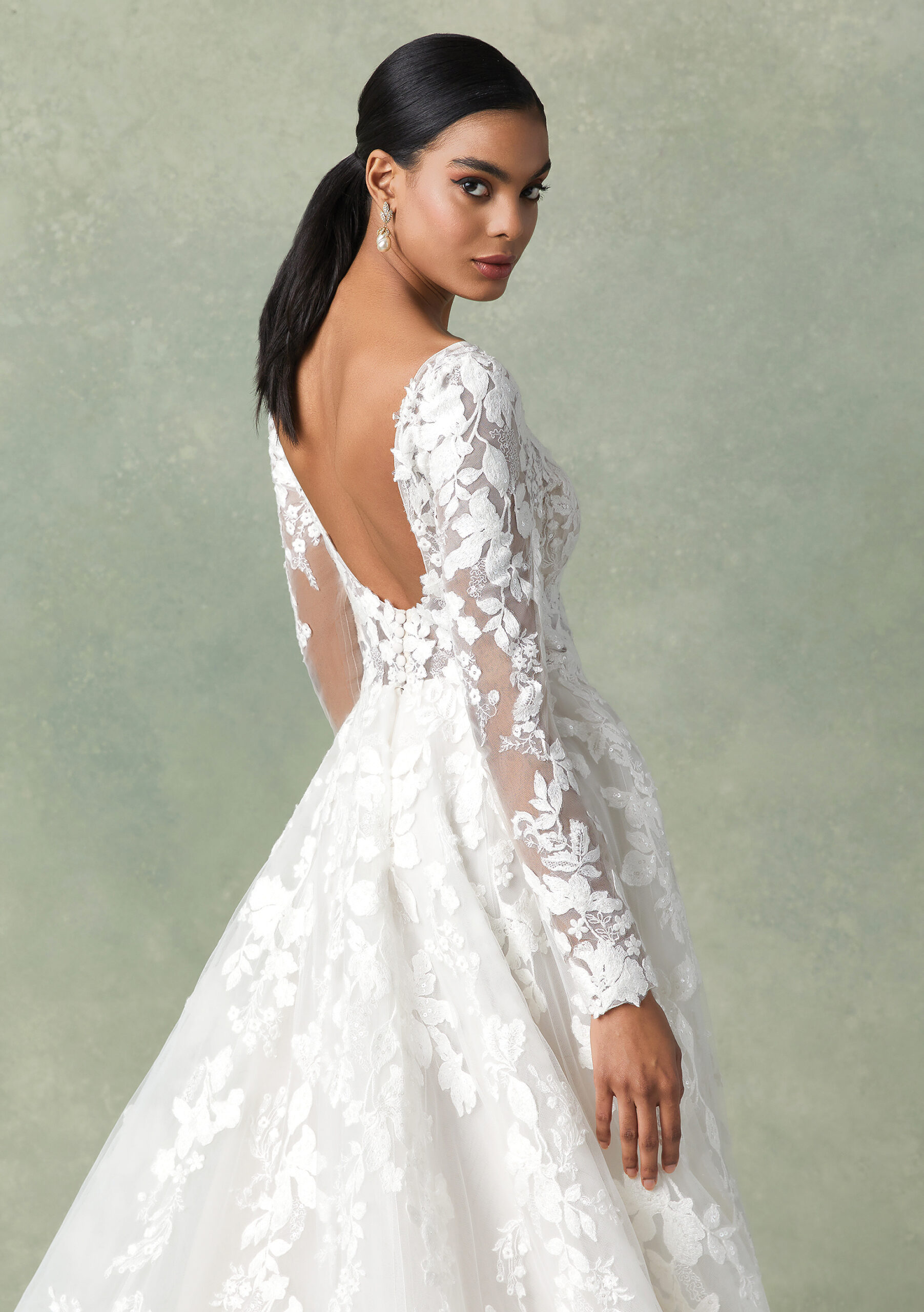 B123201 - Diva Bridal Boutique