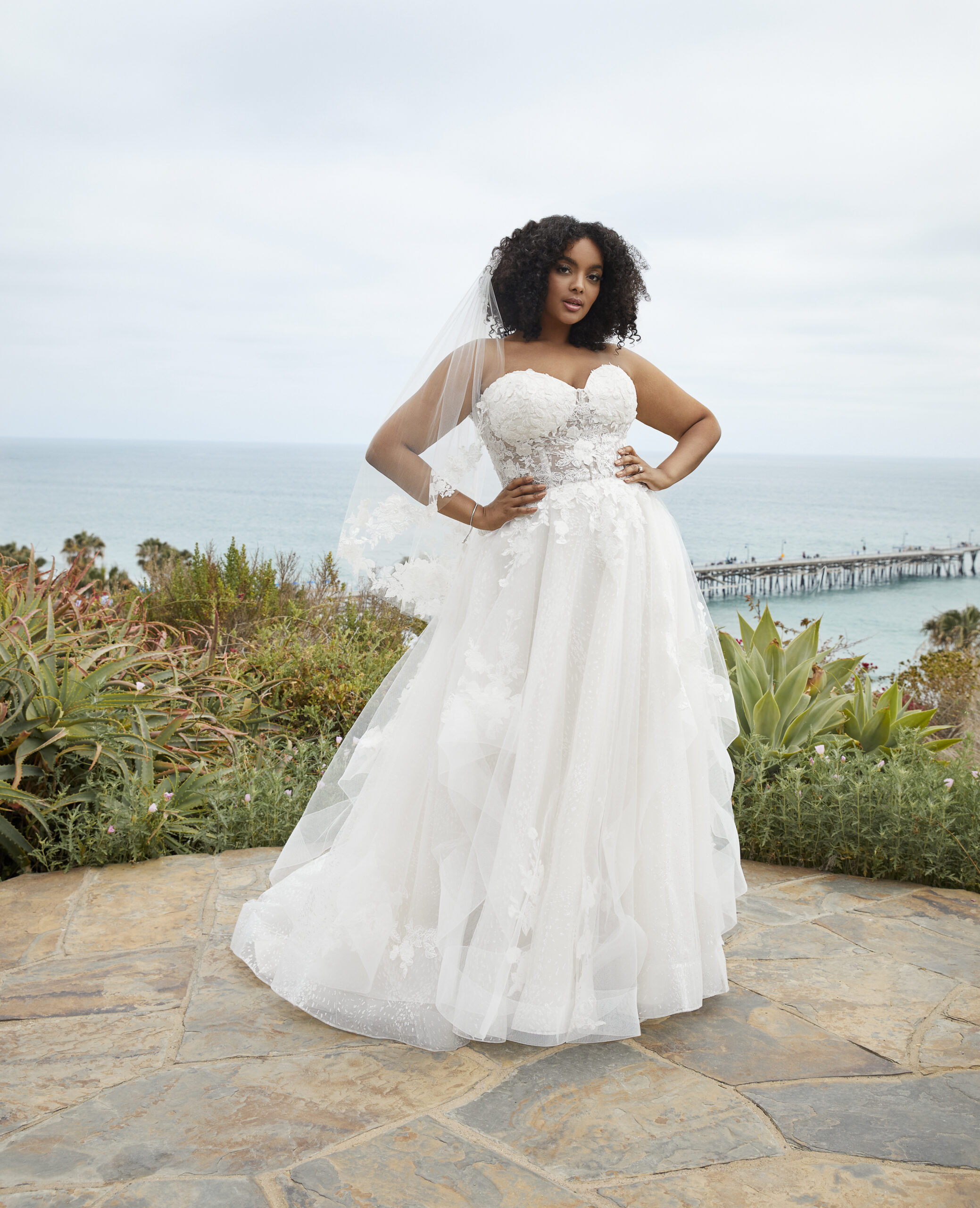 B122204 - Diva Bridal Boutique