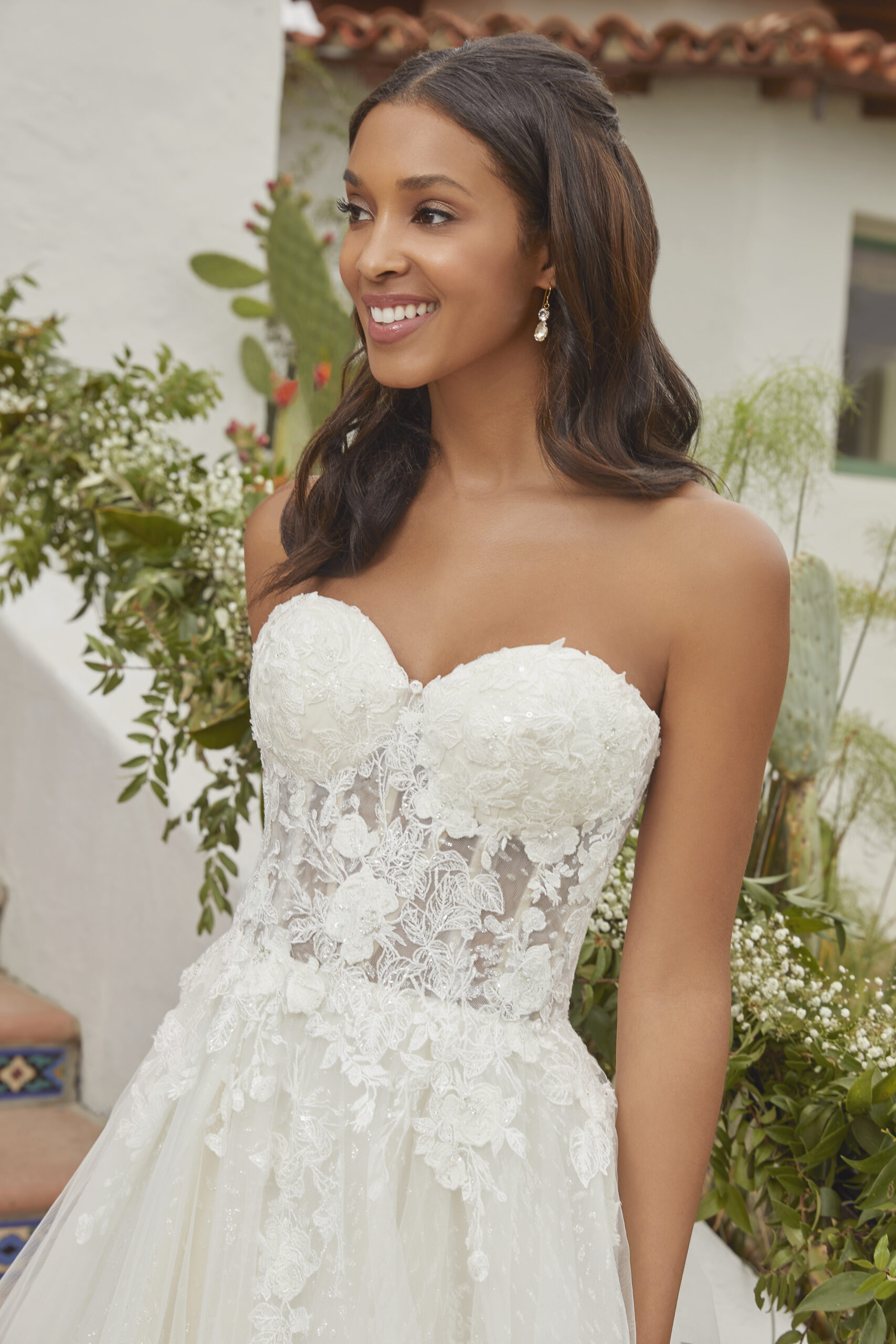 B122204 - Diva Bridal Boutique