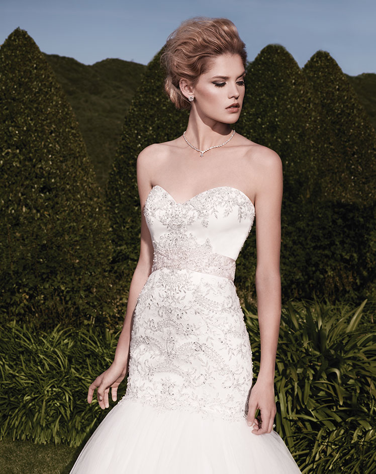 B15104 - Diva Bridal Boutique